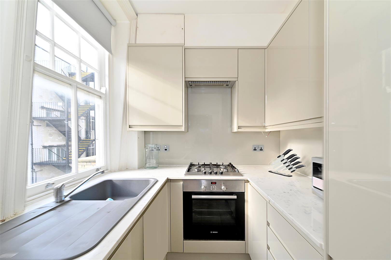 Duke Street, Mayfair, London W1K, 3 bedroom Flat, 18243684 – Napier Watt